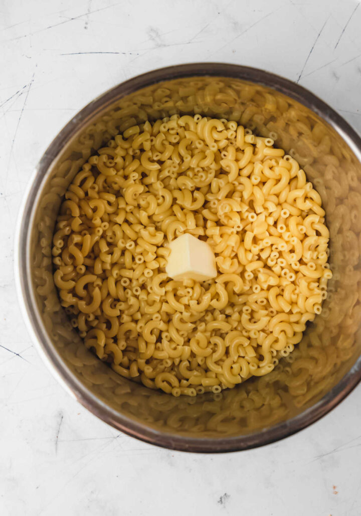 Creamy Instant Pot Macaroni and Cheese - Eating in an Instant