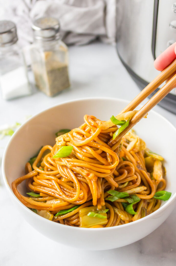 Instant Pot Chow Mein - Eating in an Instant